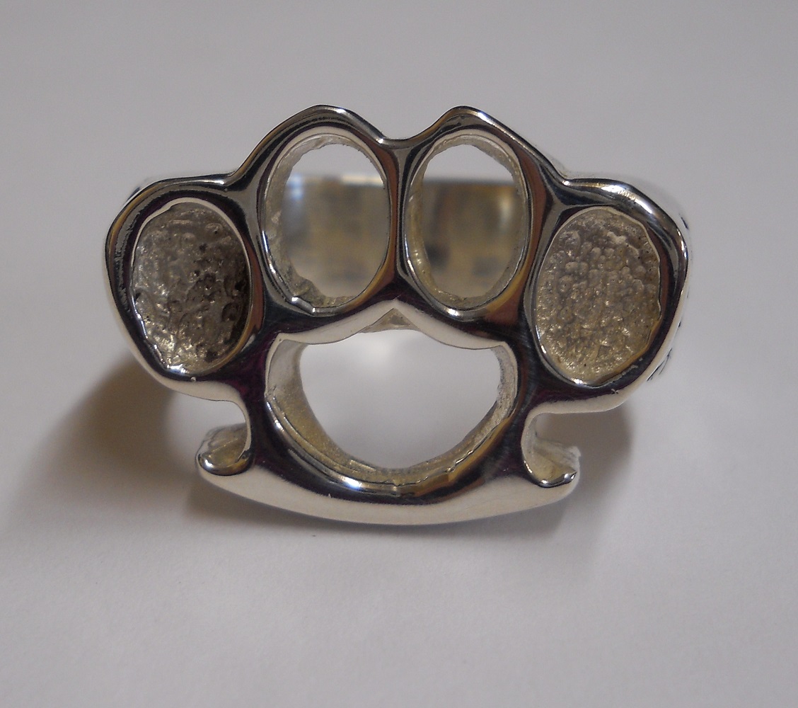 SYLO Knuckle Duster Ring - Outlaw Biker Jewelry